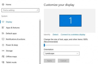 How to fix stretched screen issues on Windows 10? - The Official ...